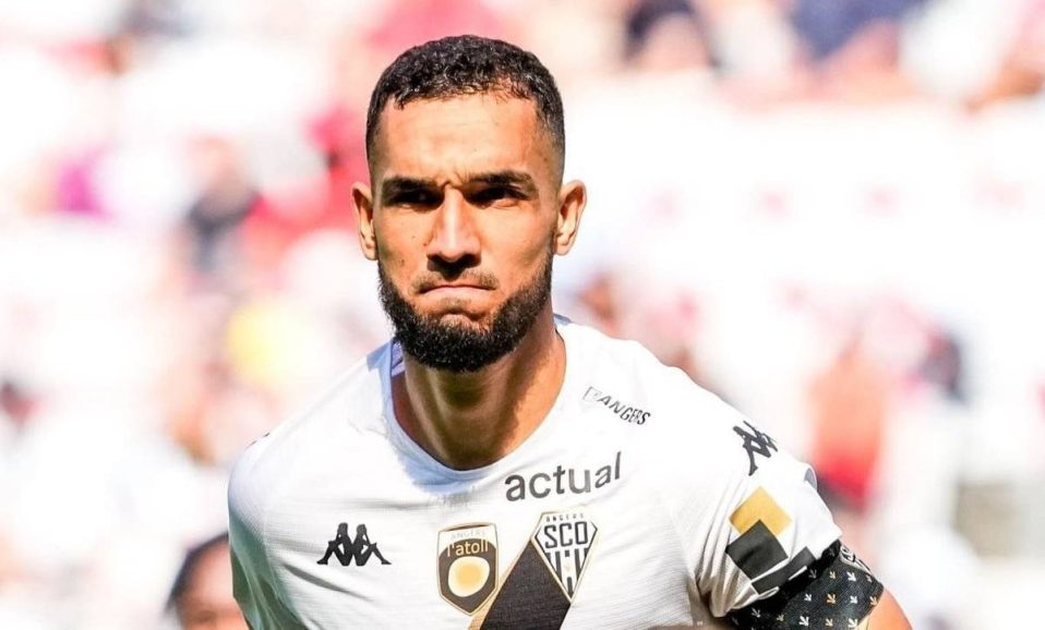 Le club d'Angers fixe le prix de son Algérien, Nabil Bentaleb - Foot ...