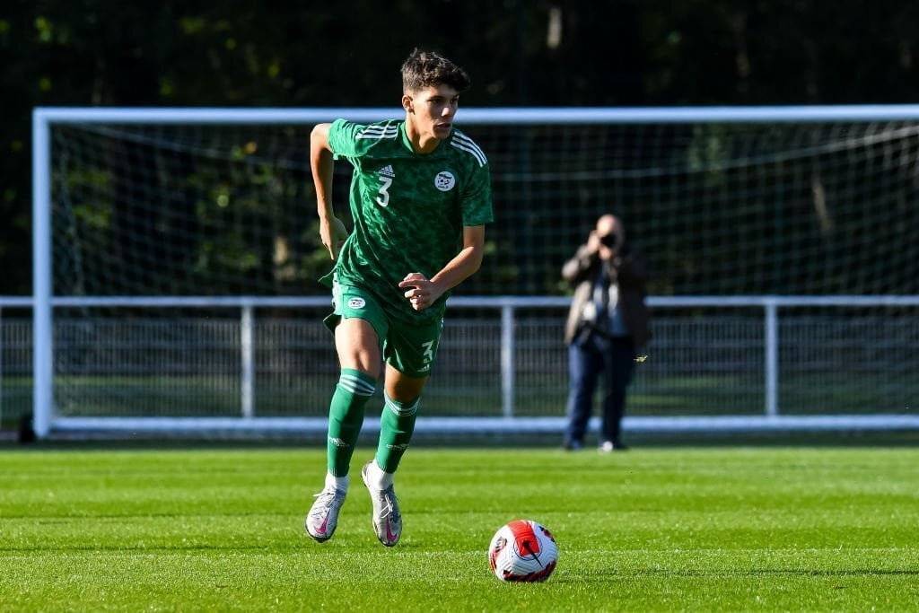 L'Algérie sur le point de perdre une pépite en faveur de l'Espagne - Foot-algerie.com