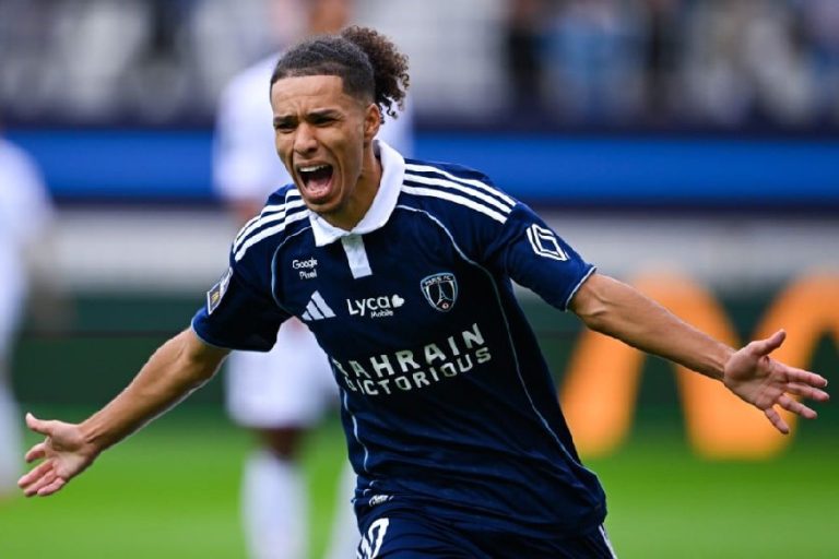 Ilan Kebbal : Biographie, parcours, salaire, records et plus - Foot ...